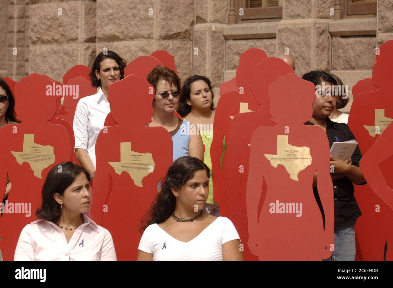 Silent witness 2004 hi-res stock photography and images - Alamy