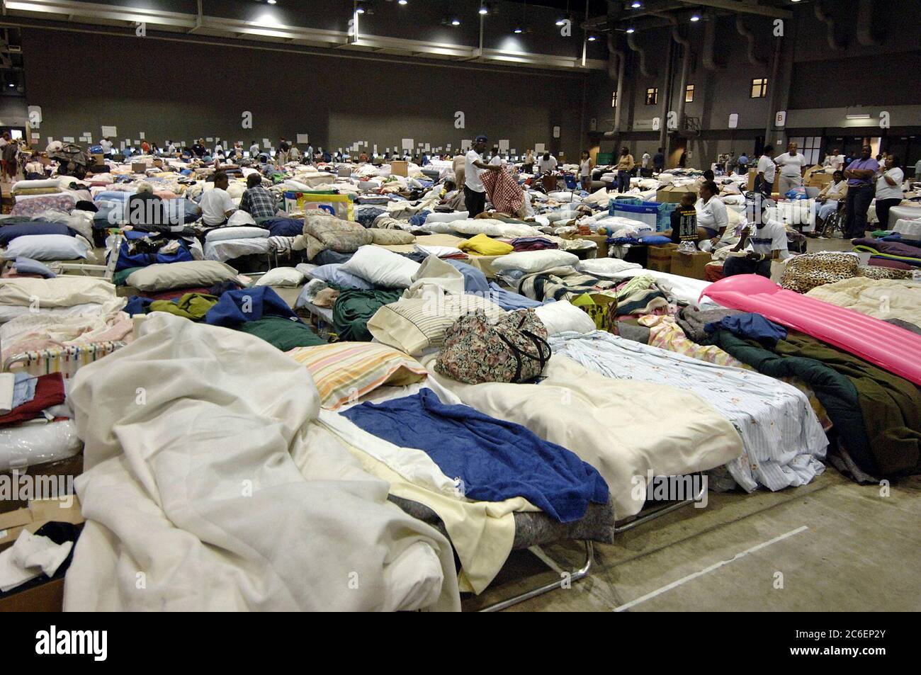 Disaster shelter beds hi-res stock photography and images - Alamy