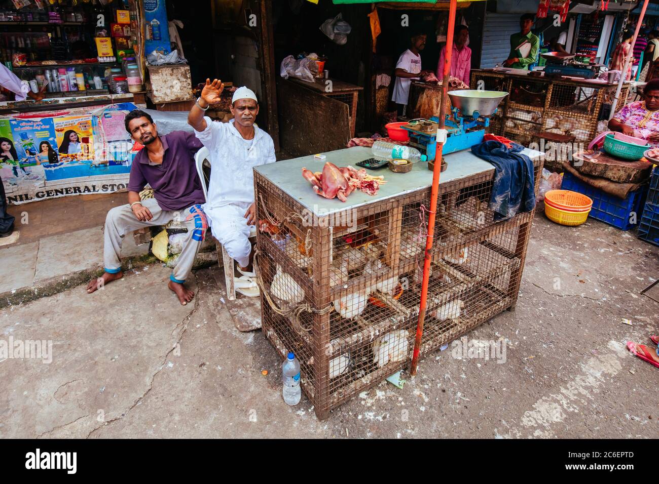 Colaba Causeway Market Stall Mumbai India Stock Photo - Alamy