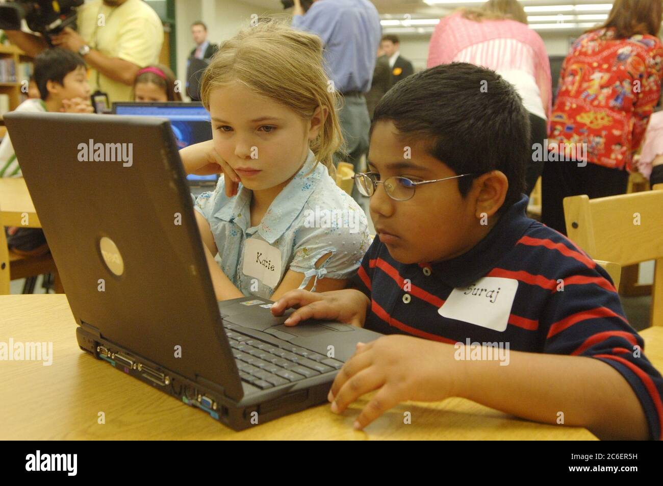 Second grade and computer hi-res stock photography and images - Alamy