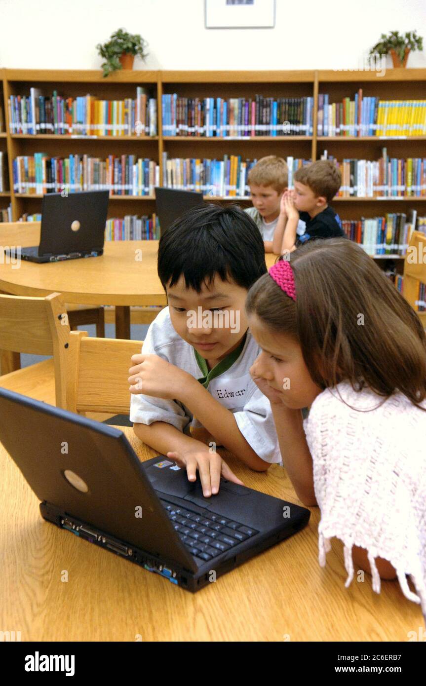Austin, Texas USA, April 19 2005: Second-grade children look at ...