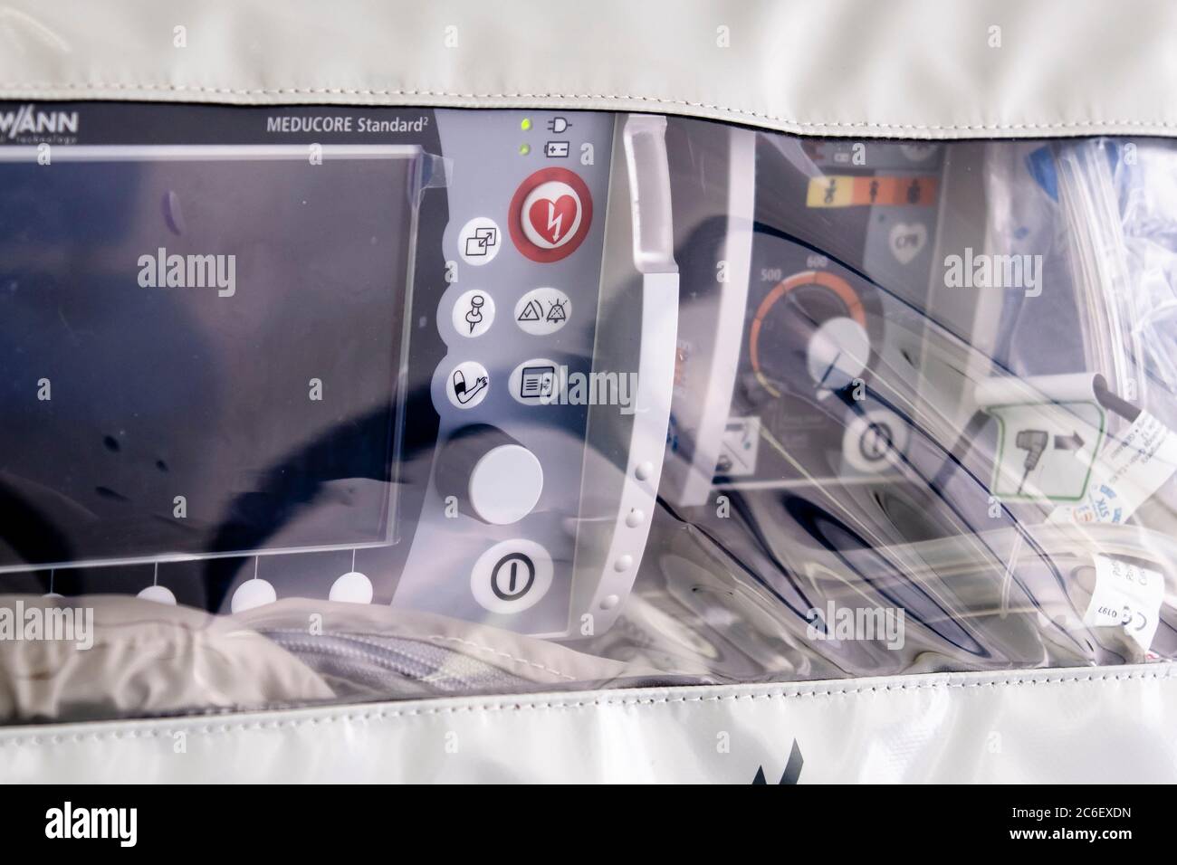 Schwentinental, Germany. 08th July, 2020. A defibrillator with monitor ...