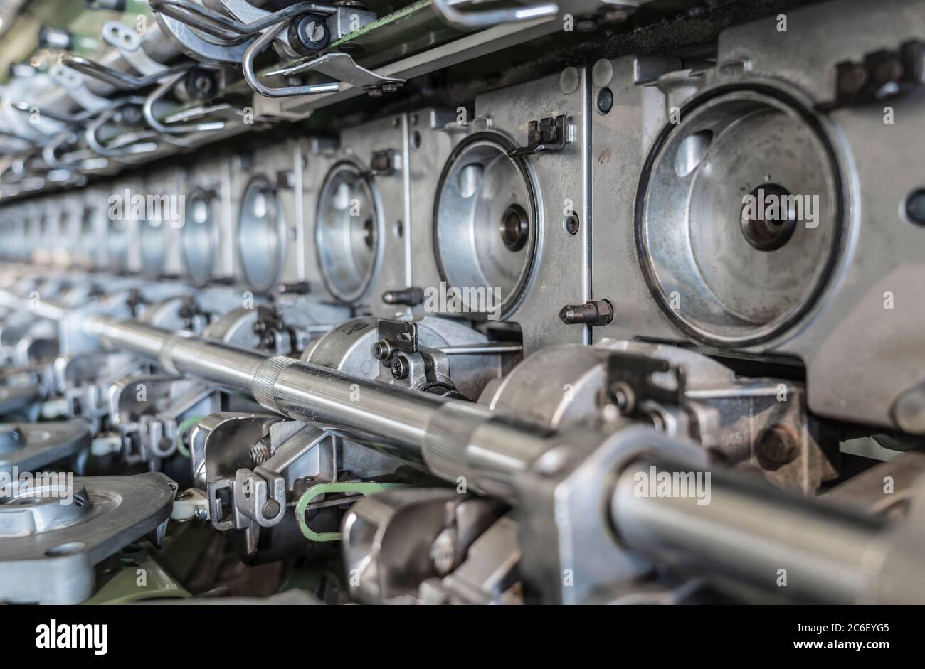 Mechanical spinning machine hi-res stock photography and images - Alamy