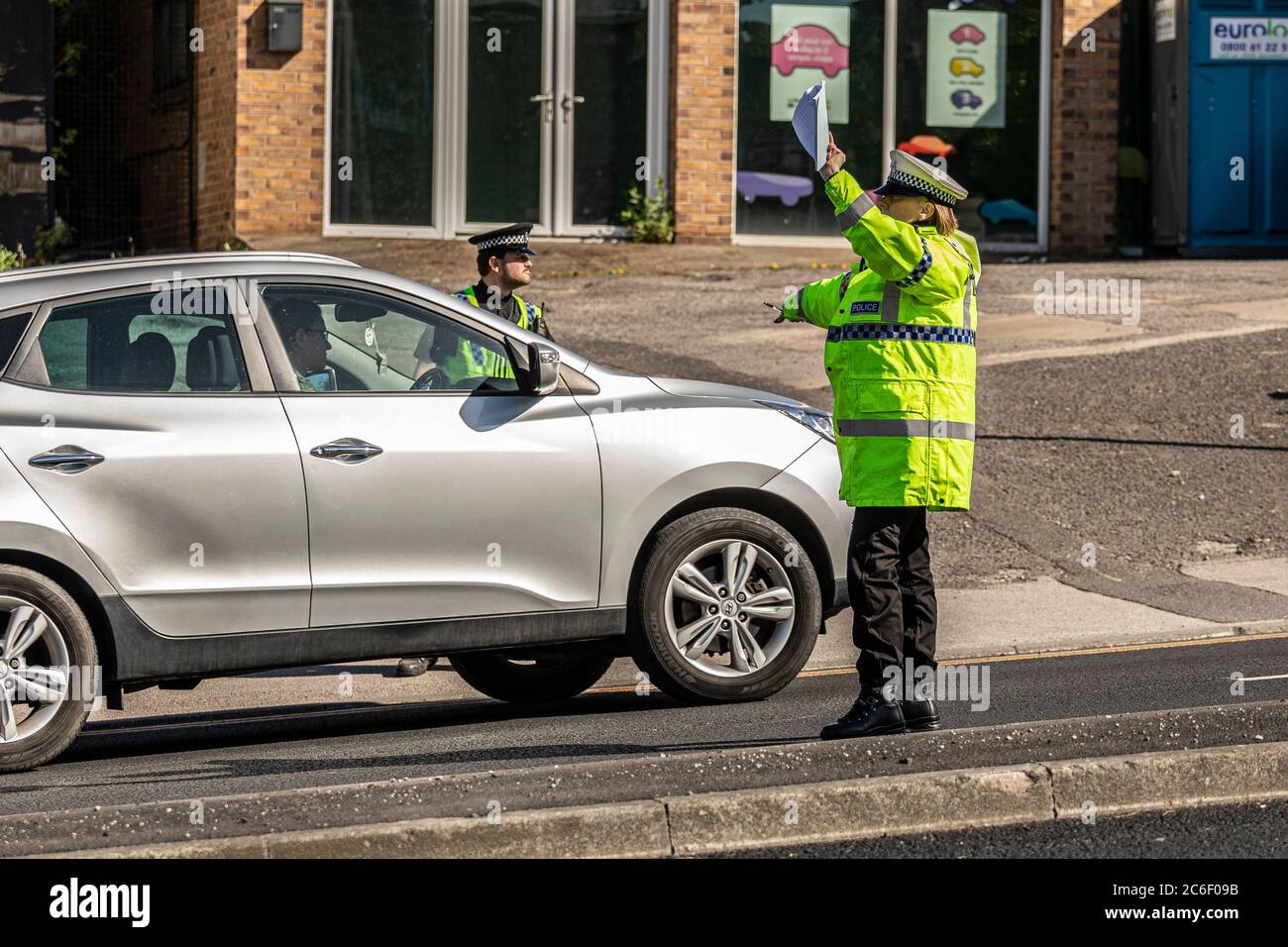 Traffic police signal hi-res stock photography and images - Alamy