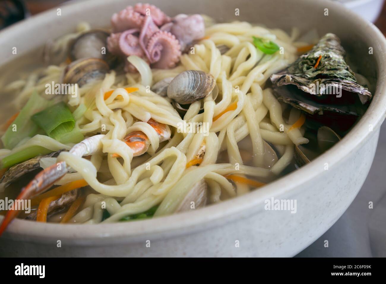 Korean food. Seafood Kalguksu Noodle Soup Stock Photo - Alamy