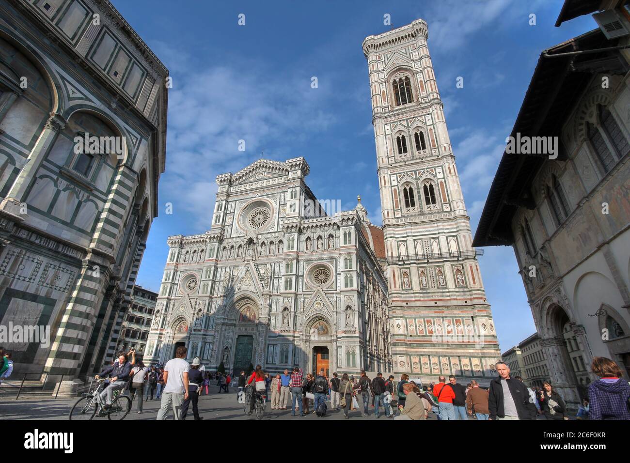Duomo florence people hi-res stock photography and images - Alamy