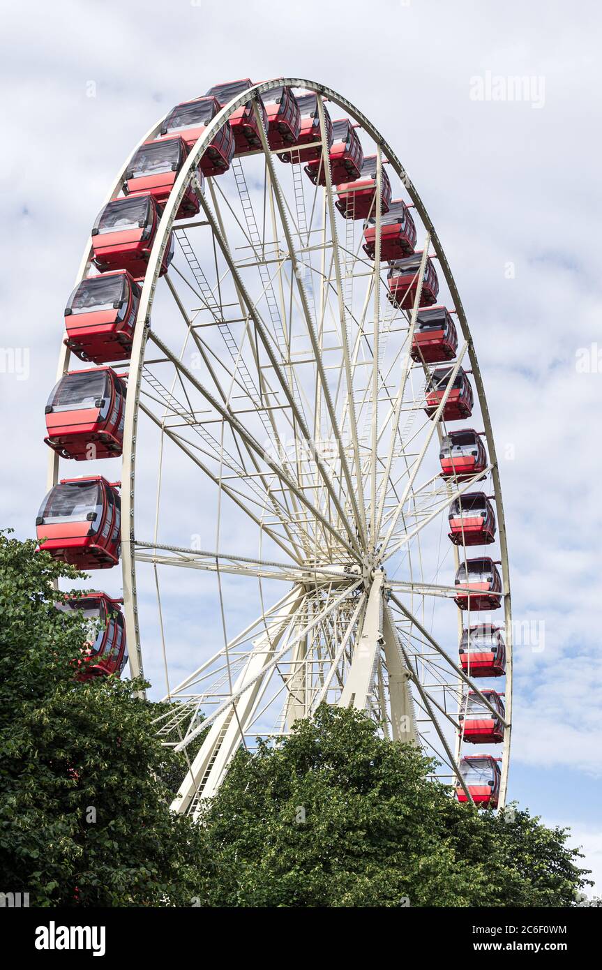 Ferris wheel edinburgh hi-res stock photography and images - Alamy
