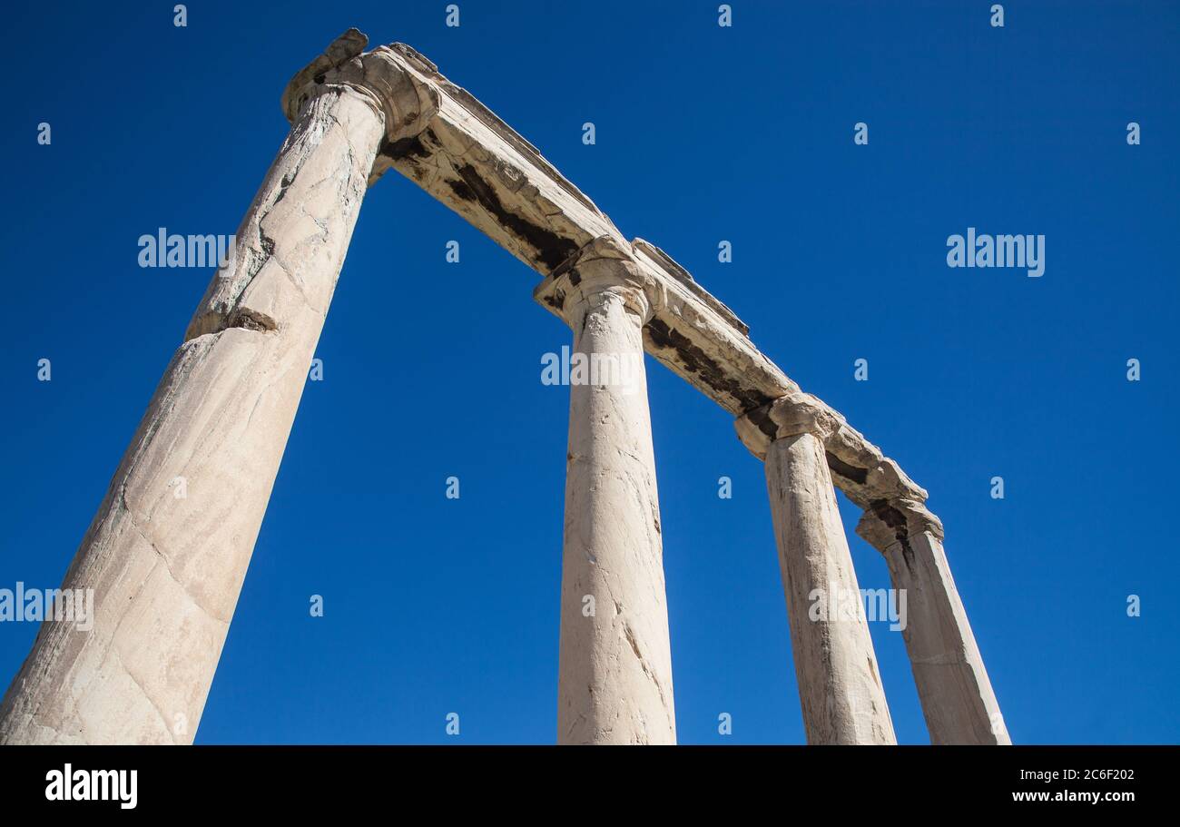 Antique greek temple column detail Stock Photo - Alamy