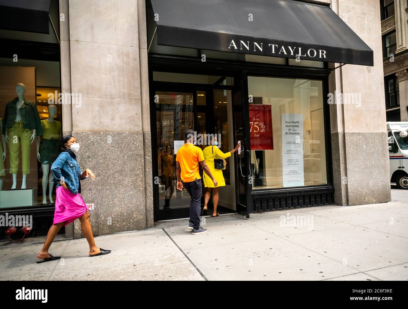 Lane bryant hi-res stock photography and images - Alamy