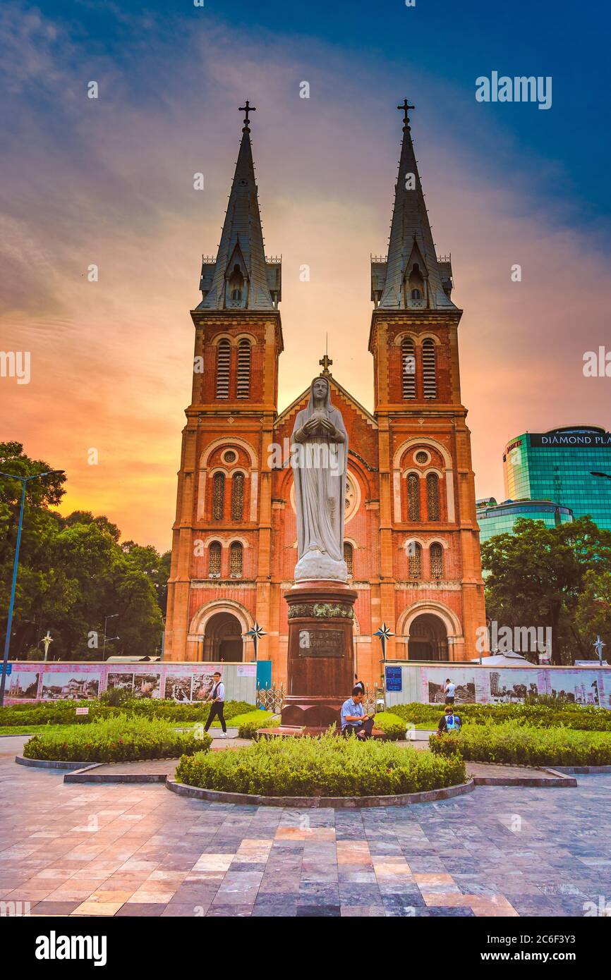 Nha tho duc ba catholic church hi-res stock photography and images - Alamy