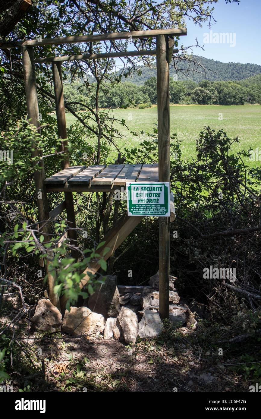 Lookout post tree hi-res stock photography and images - Alamy