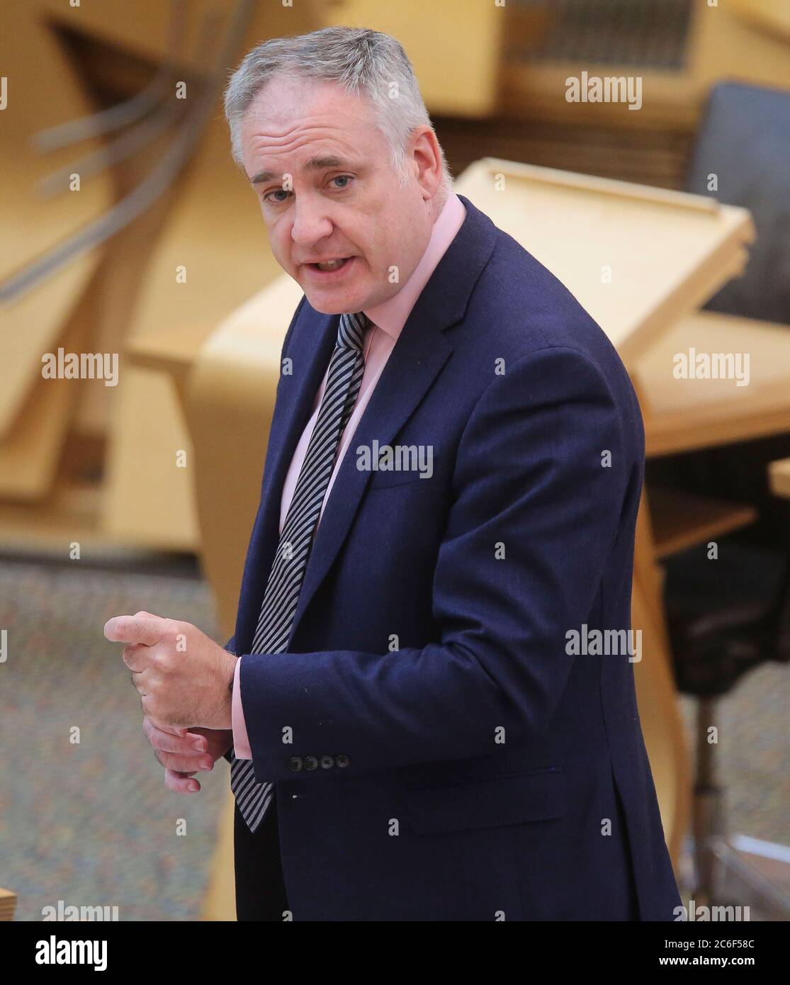 Ministerial statement scottish parliament hi-res stock photography and ...