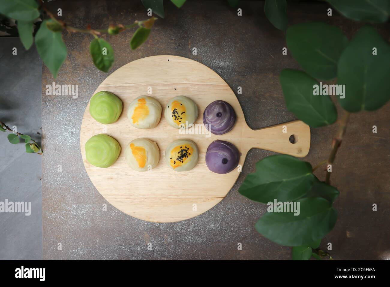 Chinese Spring Rolls, moon cake or Chinese pastry Stock Photo - Alamy