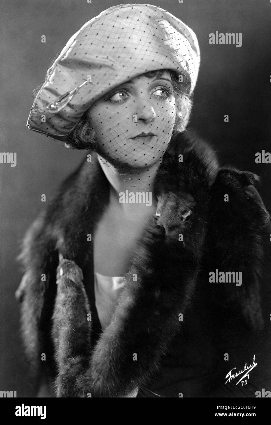 MISS DuPONT Publicity Portrait by FREULICH for FOOLISH WIVES 1922 ...