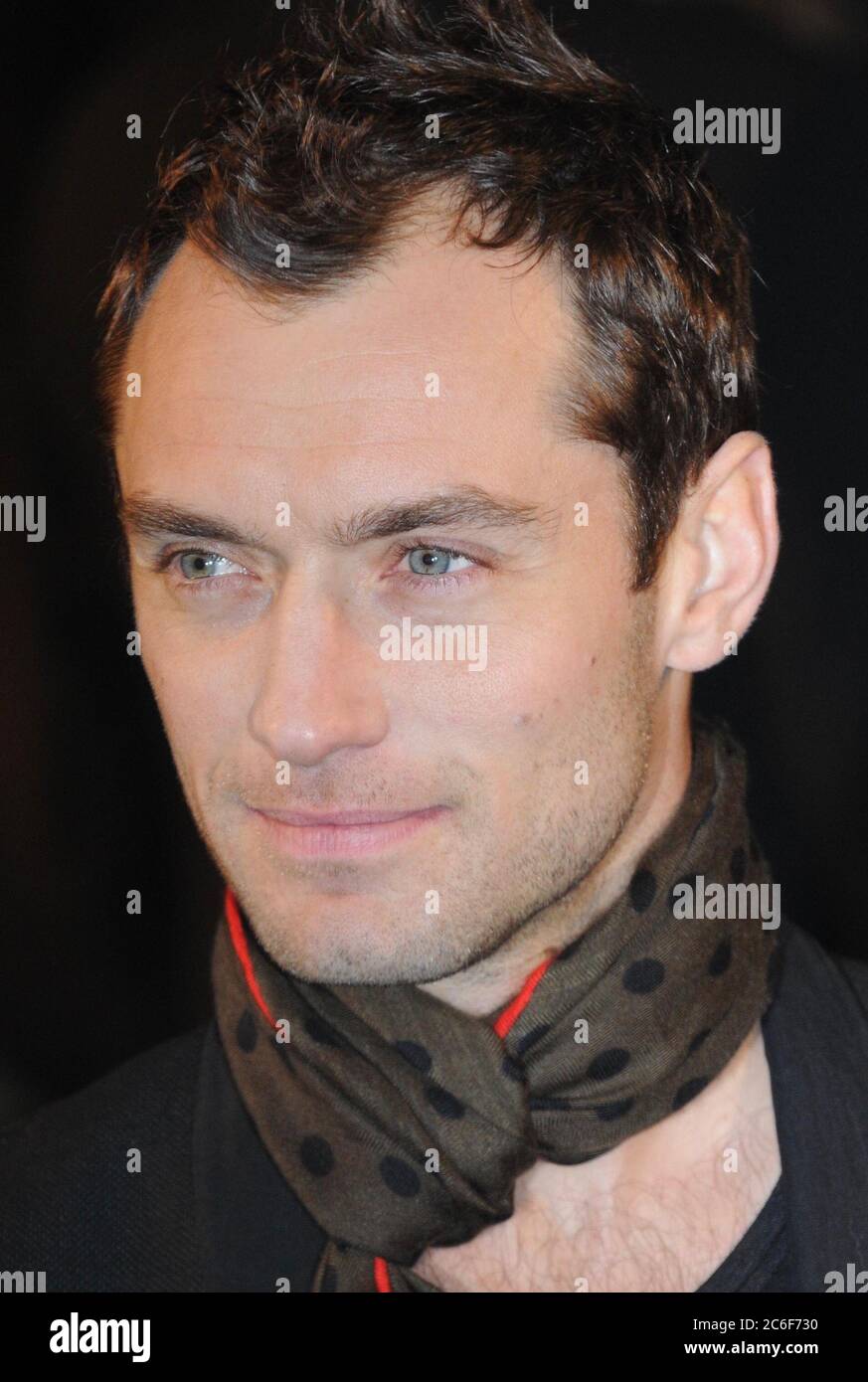 Jude Law. "Sherlock Holmes" - World Premiere, Empire Leicester Square ...