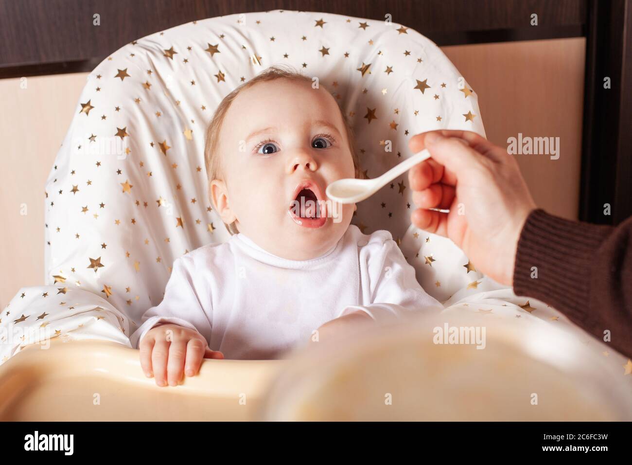 kids eating healthy food in kindergarten or at home Stock Photo - Alamy