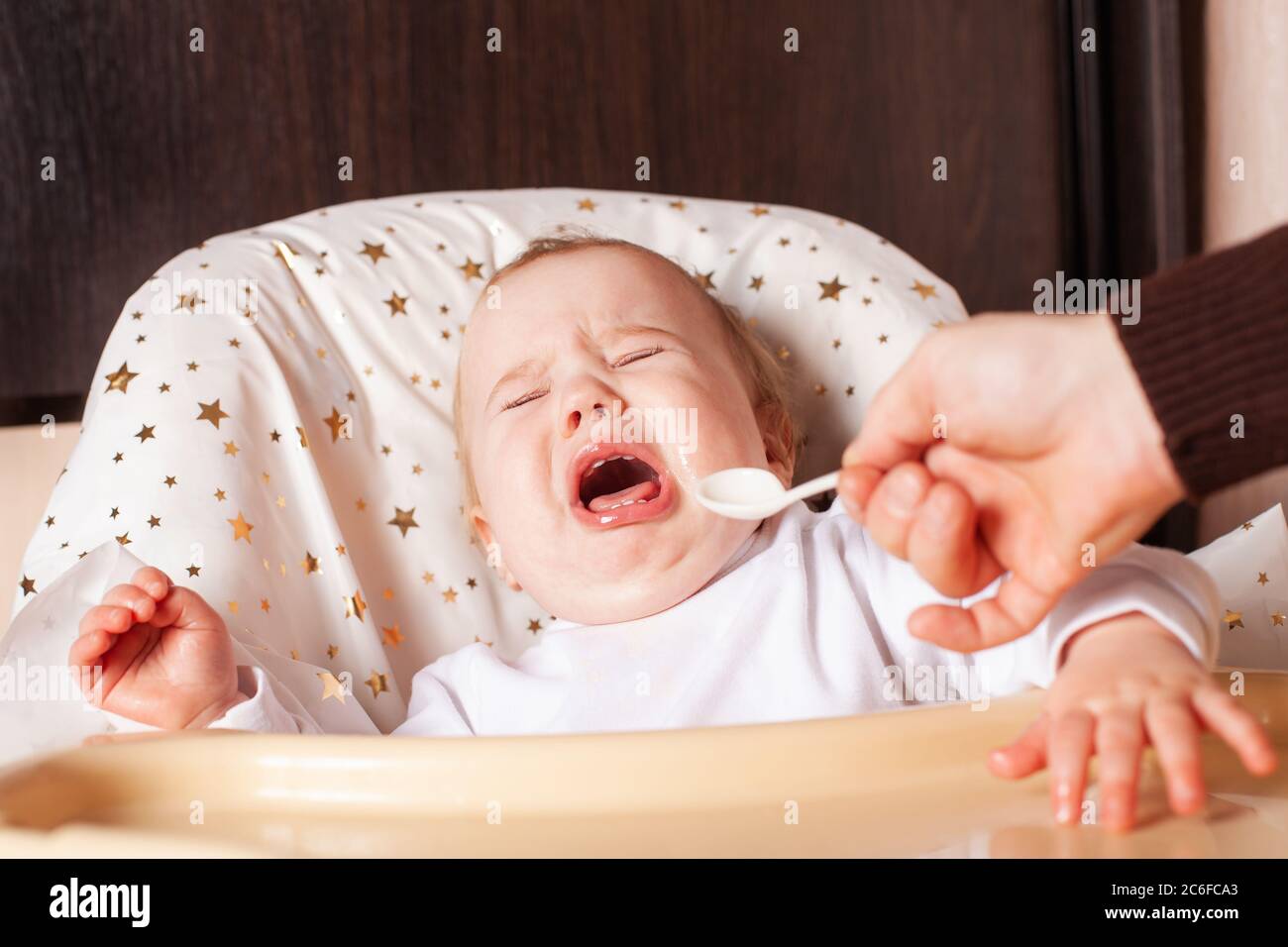 kids eating healthy food in kindergarten or at home Stock Photo - Alamy