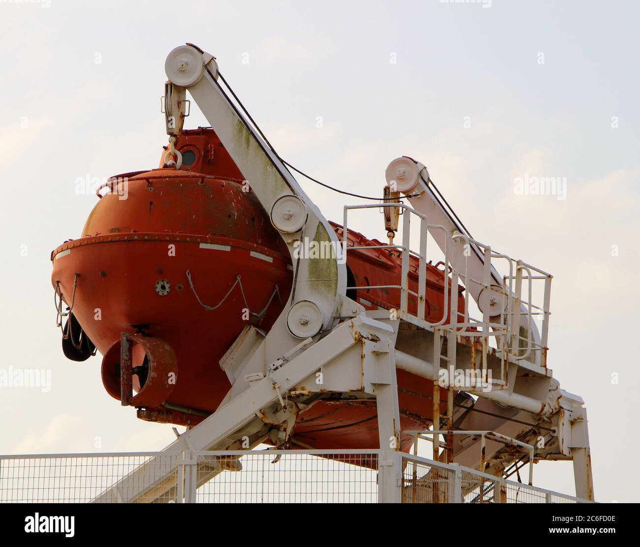 Launch frame hi-res stock photography and images - Alamy