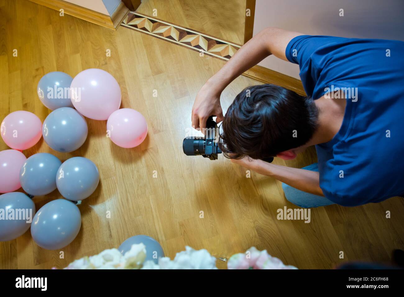 Gimbal Operator with black equipament - Stabilizer and camera ...