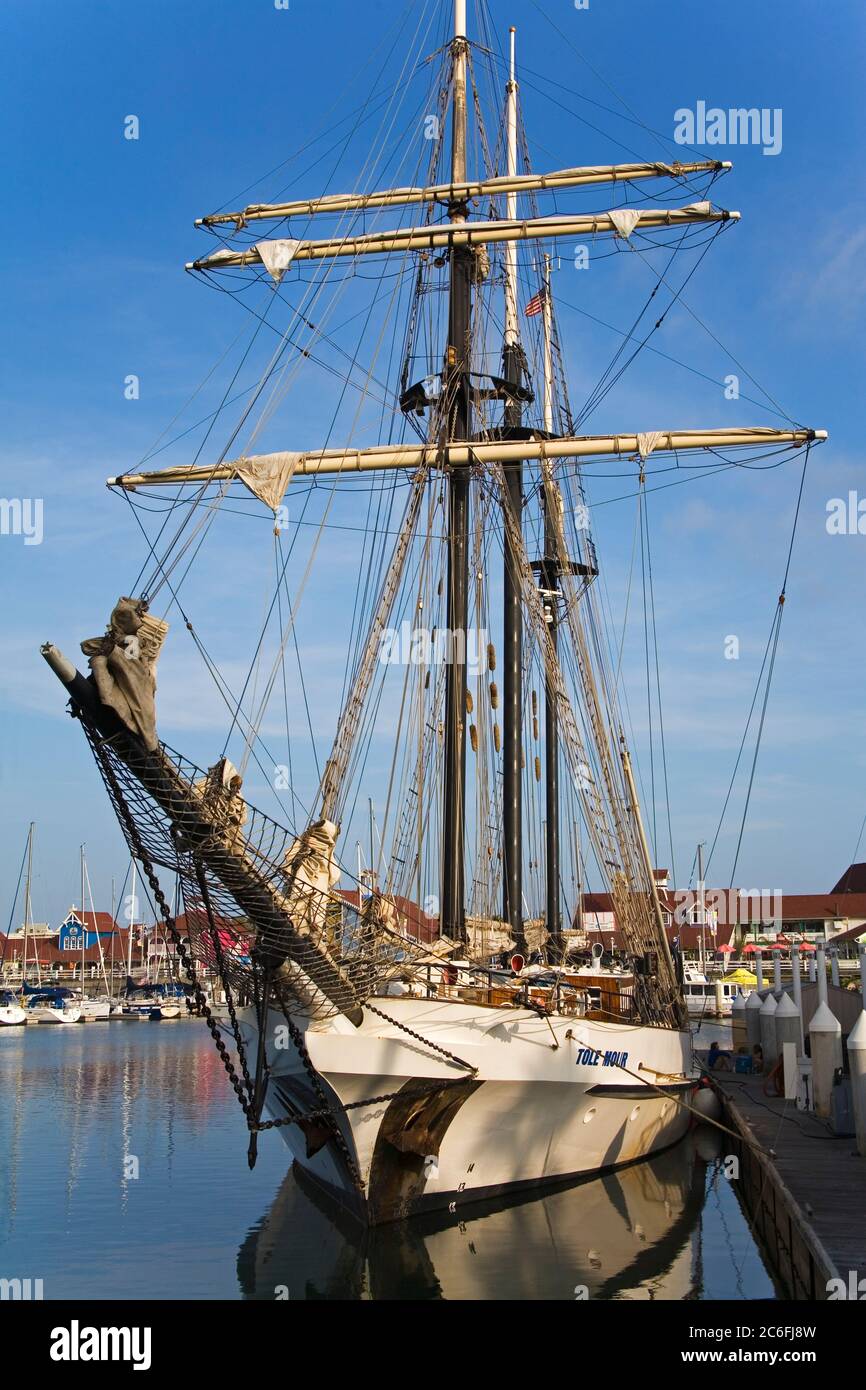 Mour hi-res stock photography and images - Alamy