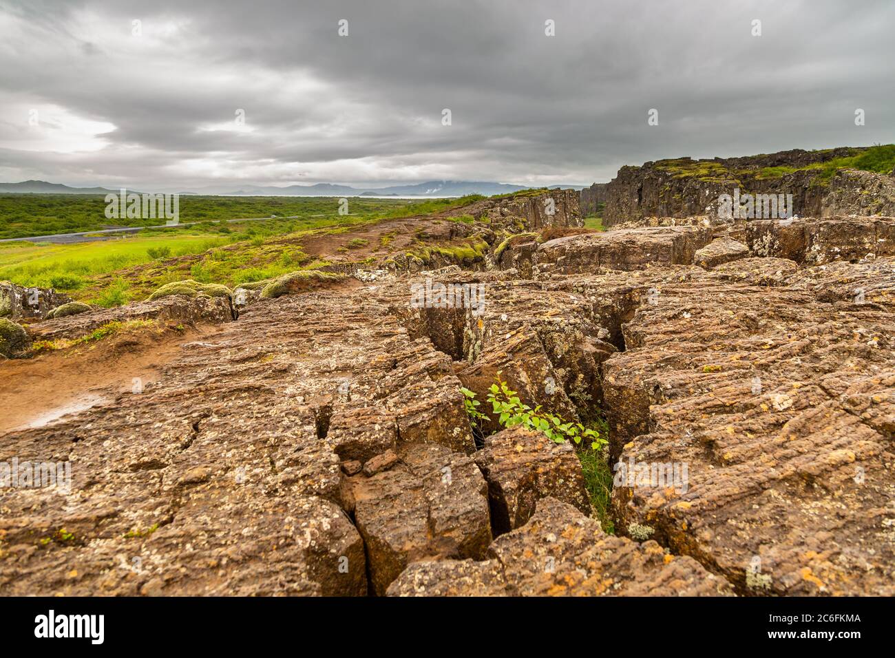 View of the rift valley that marks the crest of the Mid-Atlantic Ridge ...
