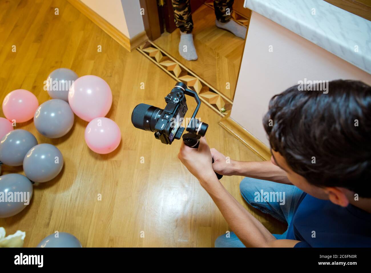 Gimbal Operator with black equipament - Stabilizer and camera ...