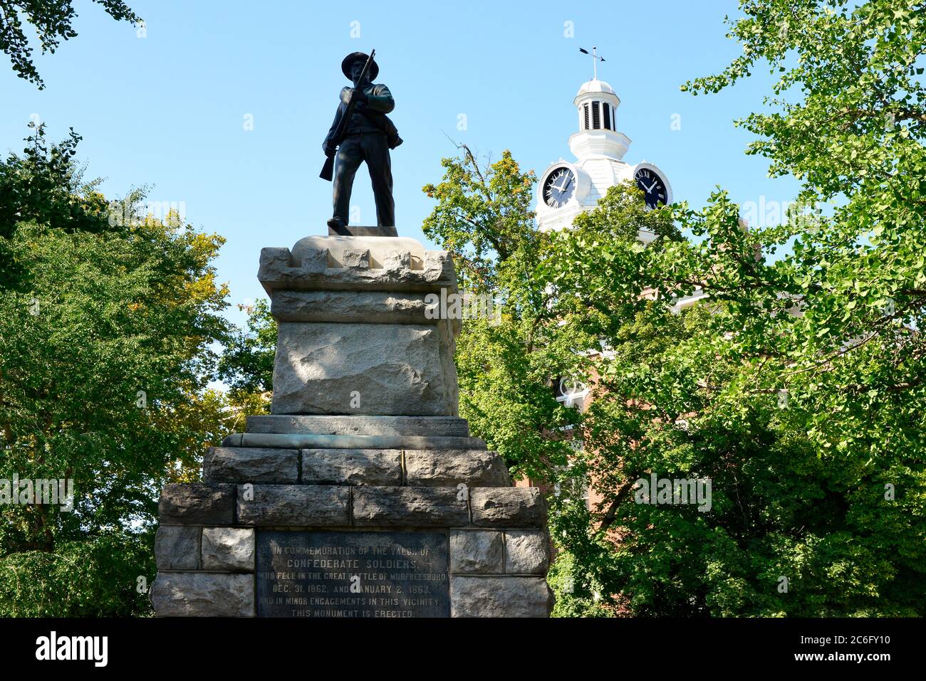 A commemorative Confederate Solider Statue on plinth with plaque ...