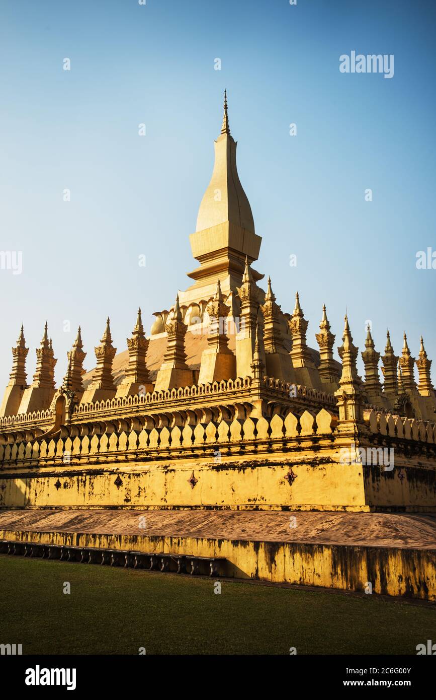 That Luang or Great Stupa, a buddhist monument in Vientiane, Laos ...