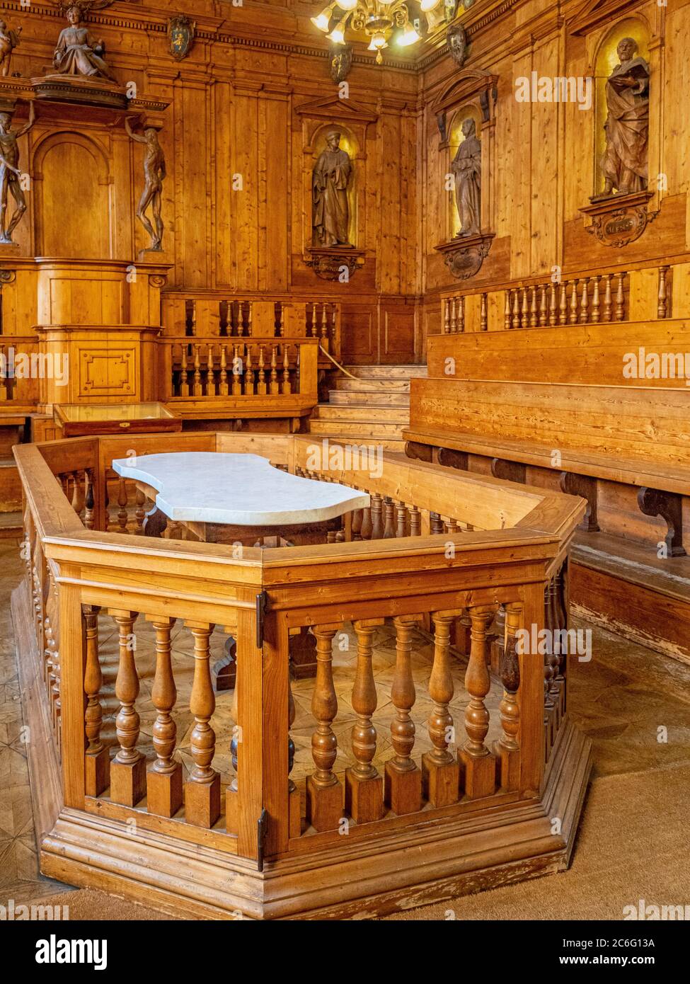 Marble dissection table hi-res stock photography and images - Alamy