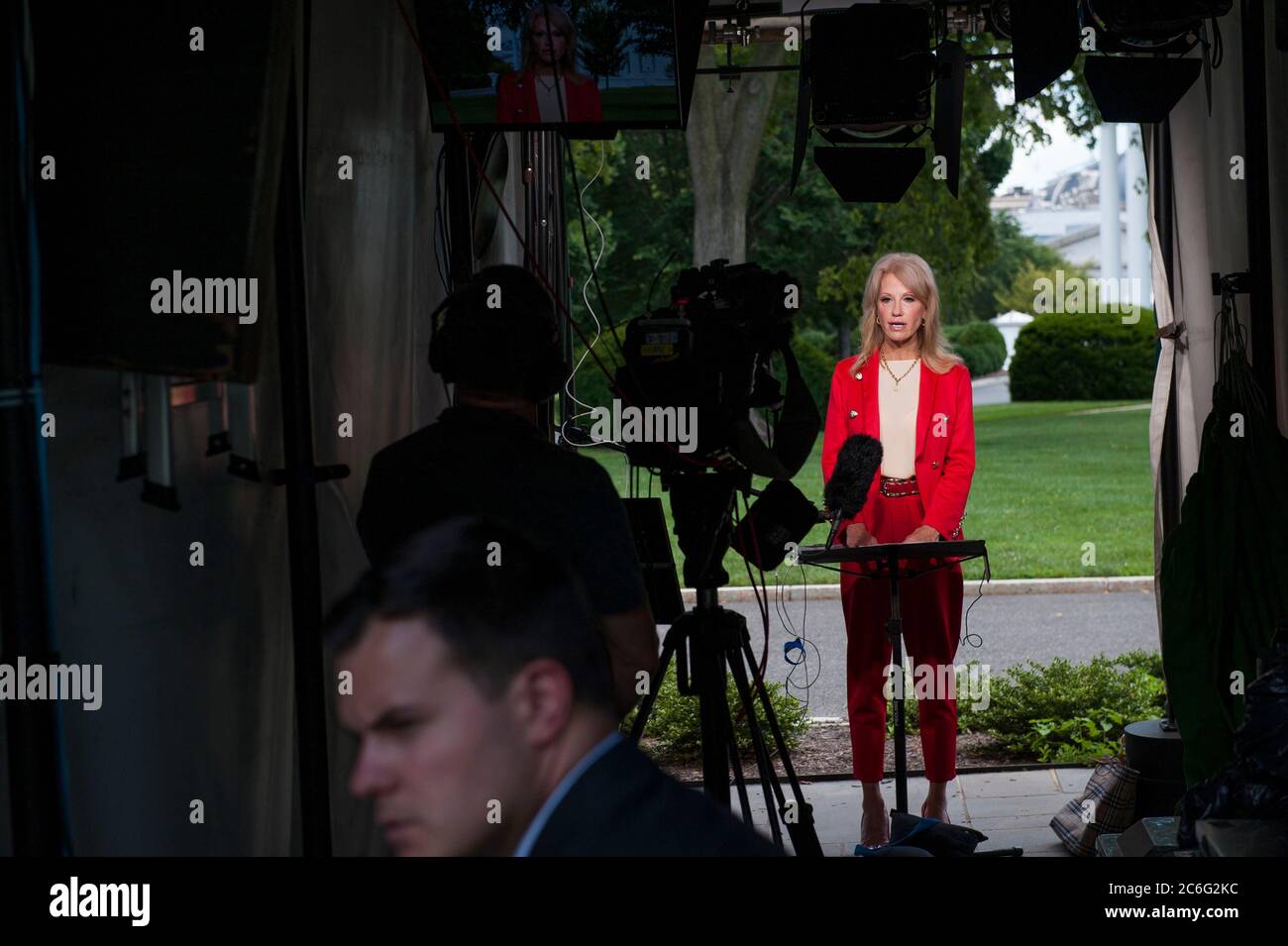 Rod lamkey pool hi-res stock photography and images - Alamy