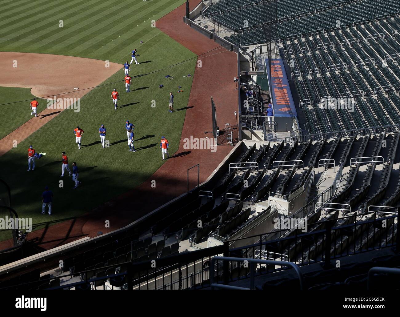 Major league baseball 2020 season hi-res stock photography and images ...