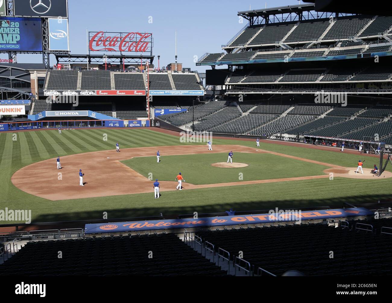 Baseball simulation hi-res stock photography and images - Alamy