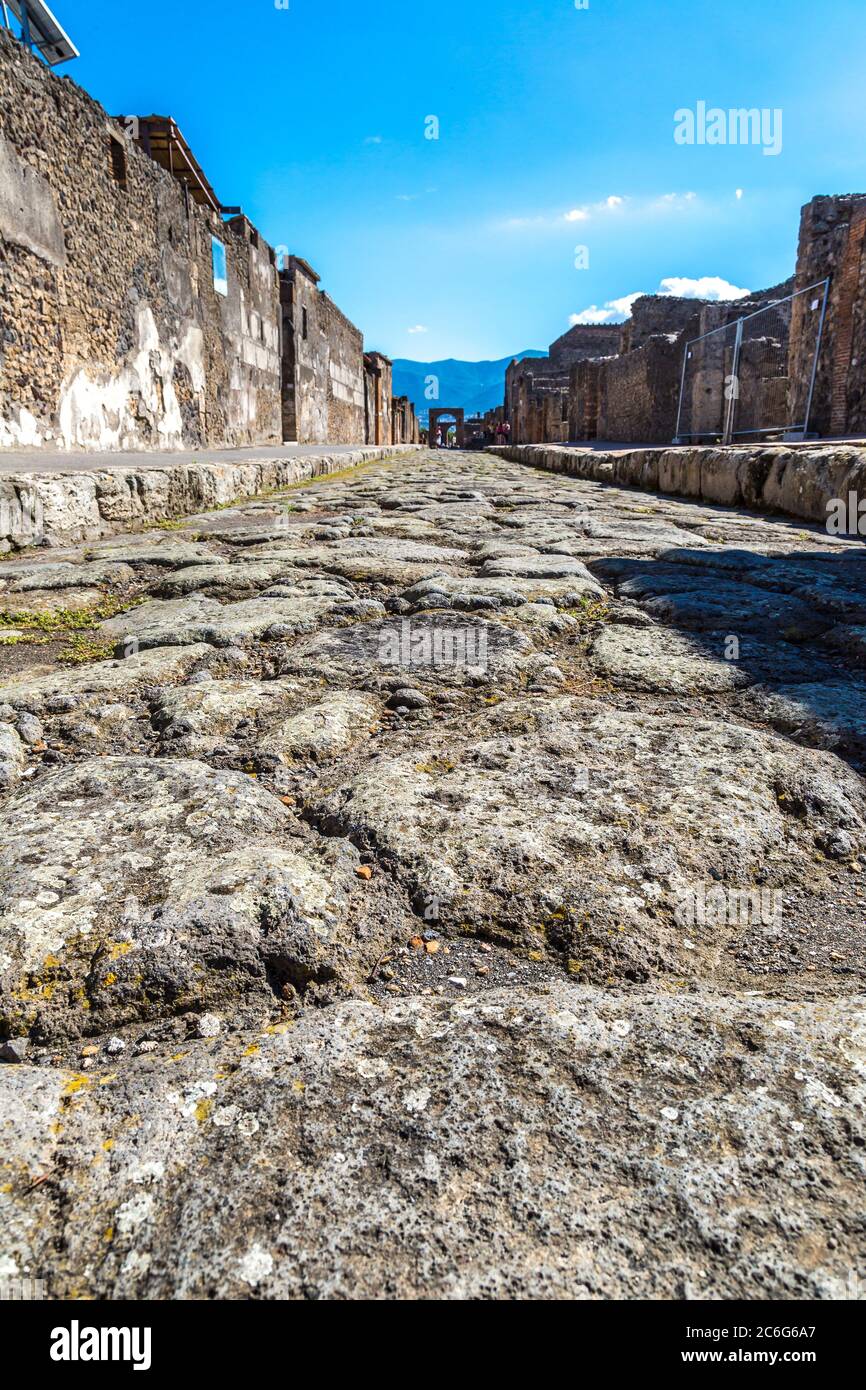 Pompeii city destroyed in 79BC by the eruption of Mount Vesuvius Stock ...