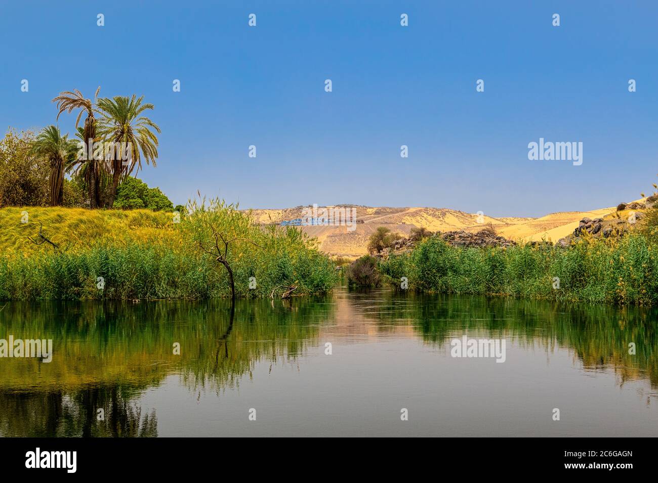 First cataract of the nile hi-res stock photography and images - Alamy