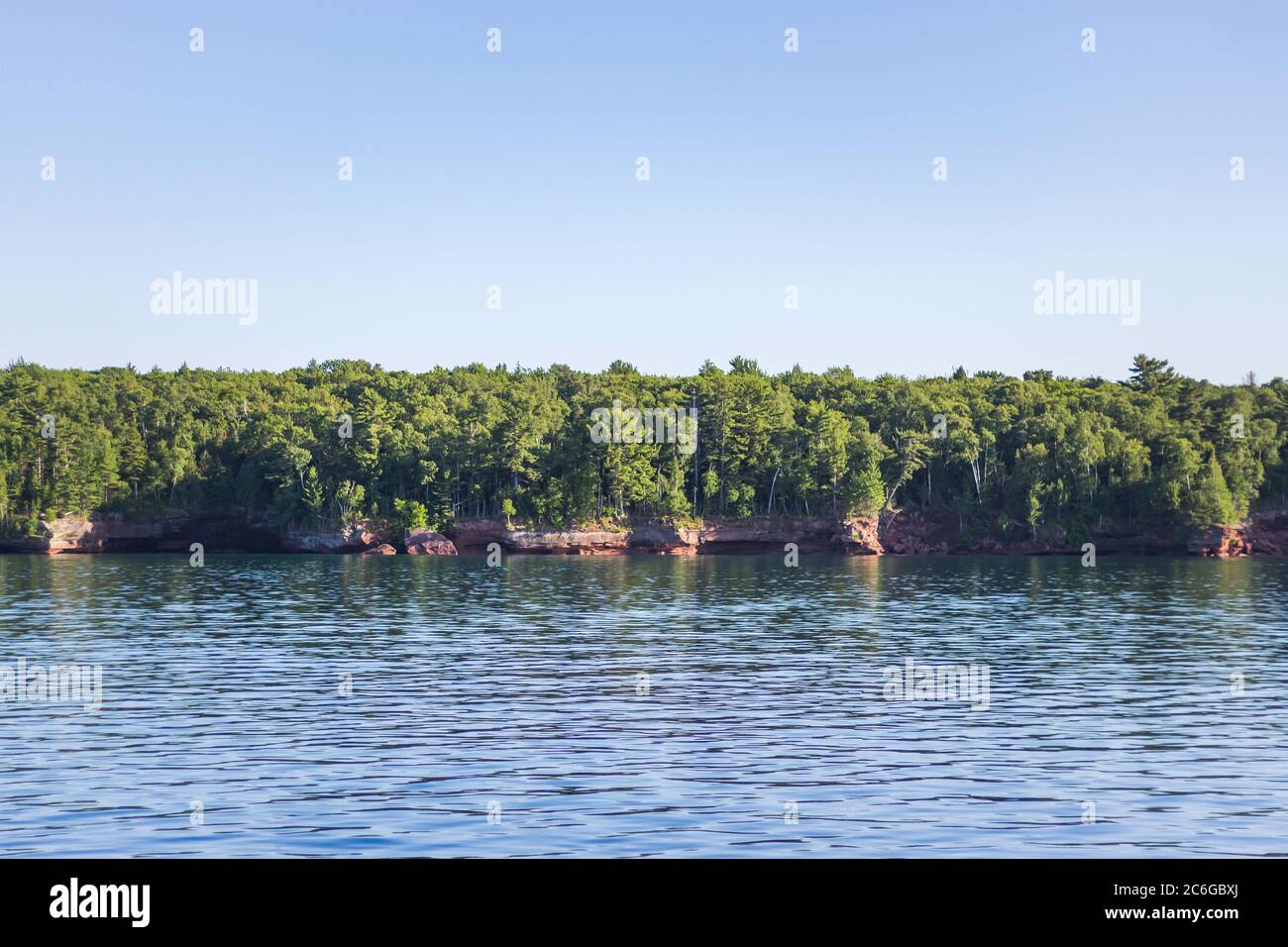 Beautiful Rock Formations and Sea Caves in the Apostle Islands National ...