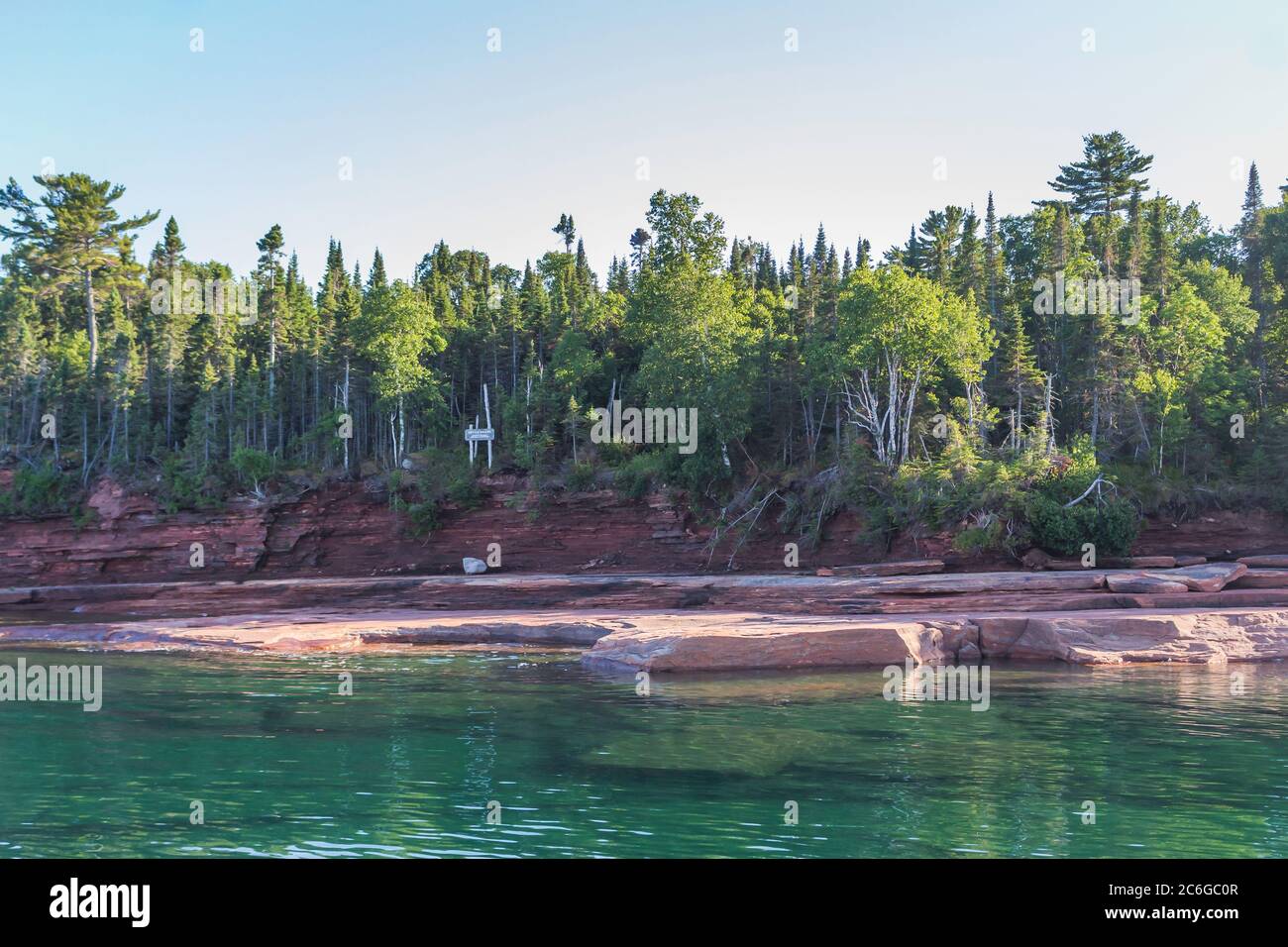 Beautiful Rock Formations and Sea Caves in the Apostle Islands National ...