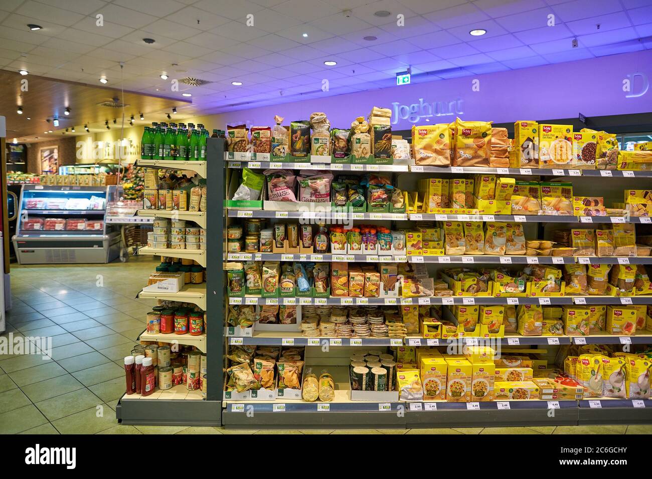 Edeka supermarket hi-res stock photography and images - Alamy