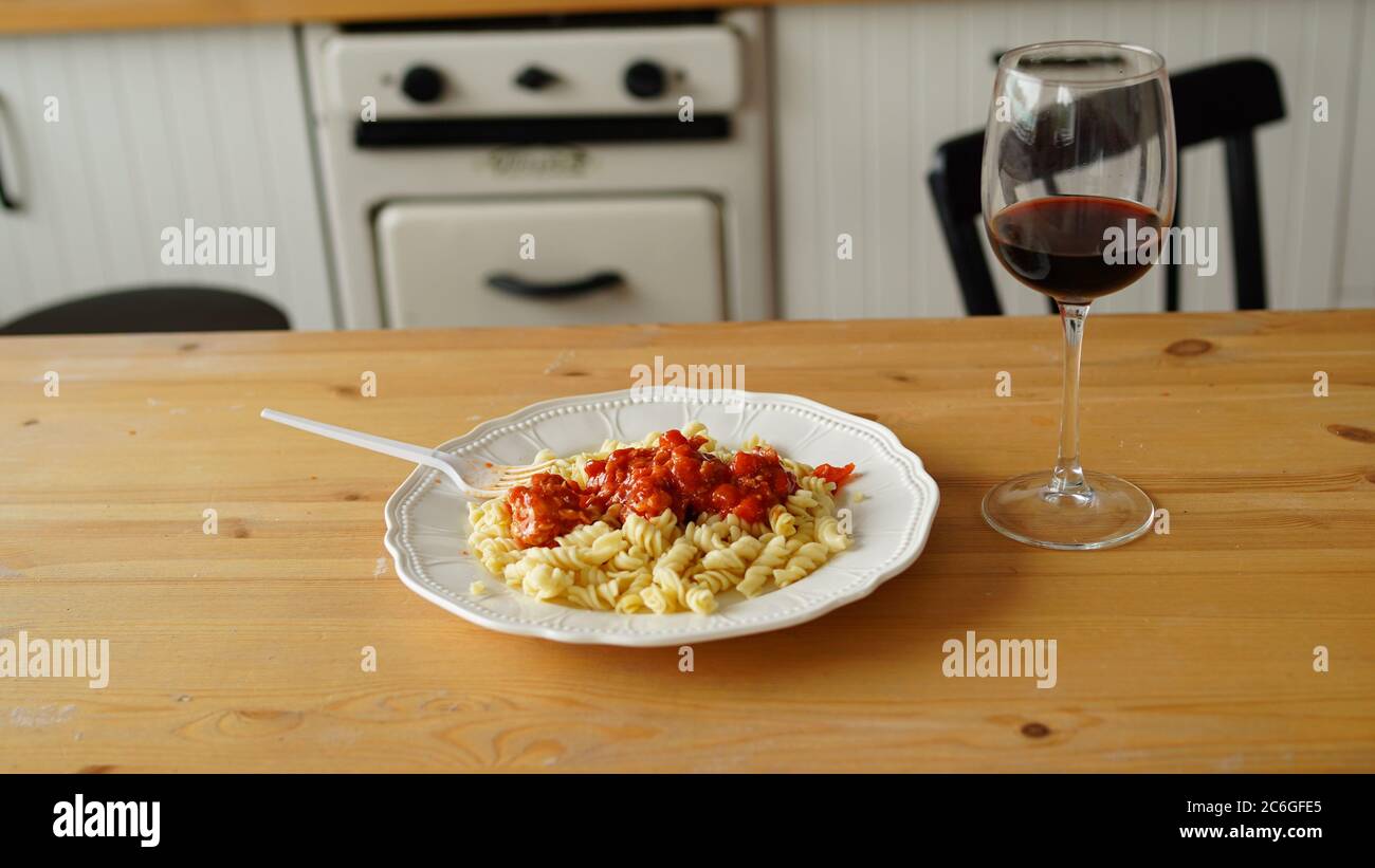Close up dish on plate hi-res stock photography and images - Alamy