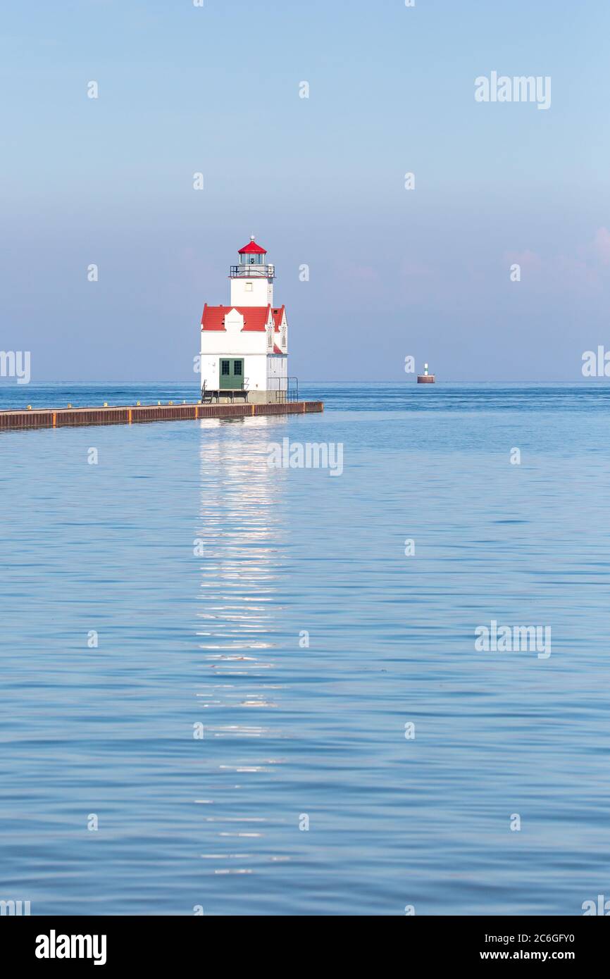 North pierhead lighthouse hi-res stock photography and images - Alamy