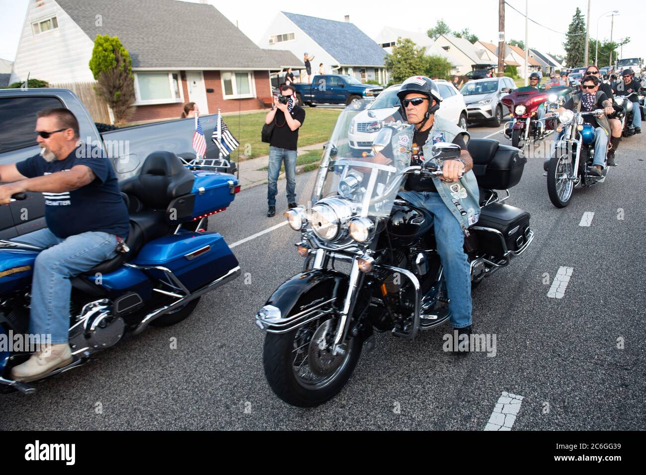 Revving engines hi-res stock photography and images - Alamy
