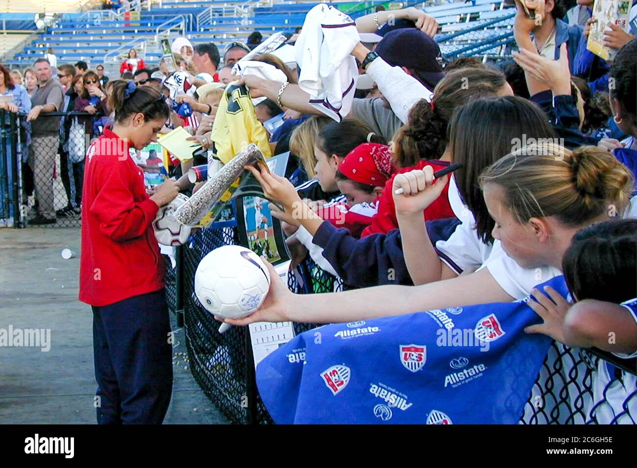 Signing for fans hi-res stock photography and images - Alamy
