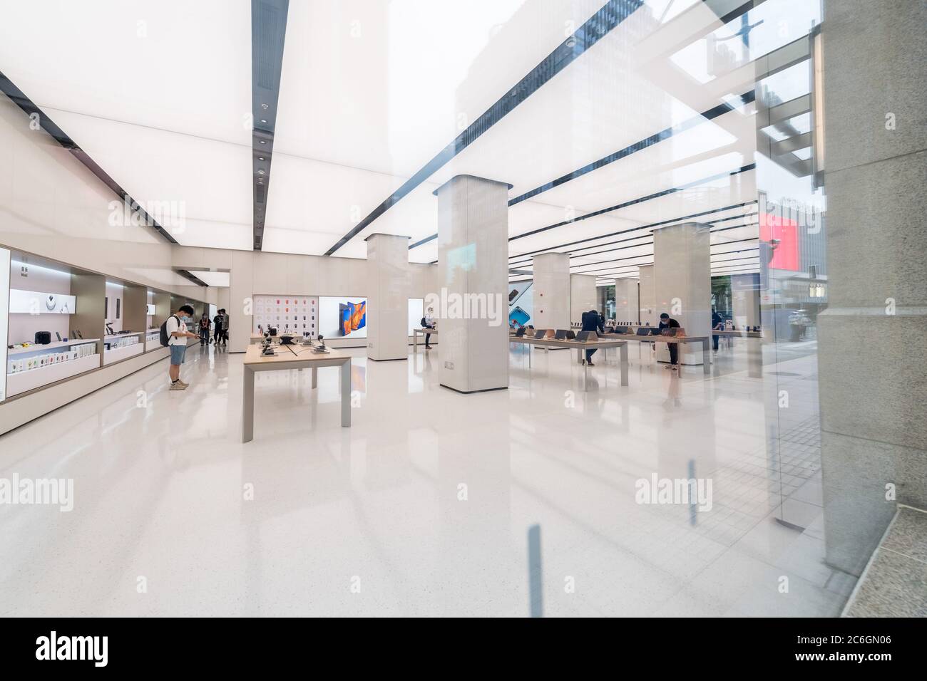 --FILE--Staff are busy at preparing for the grand opening of the to-be ...