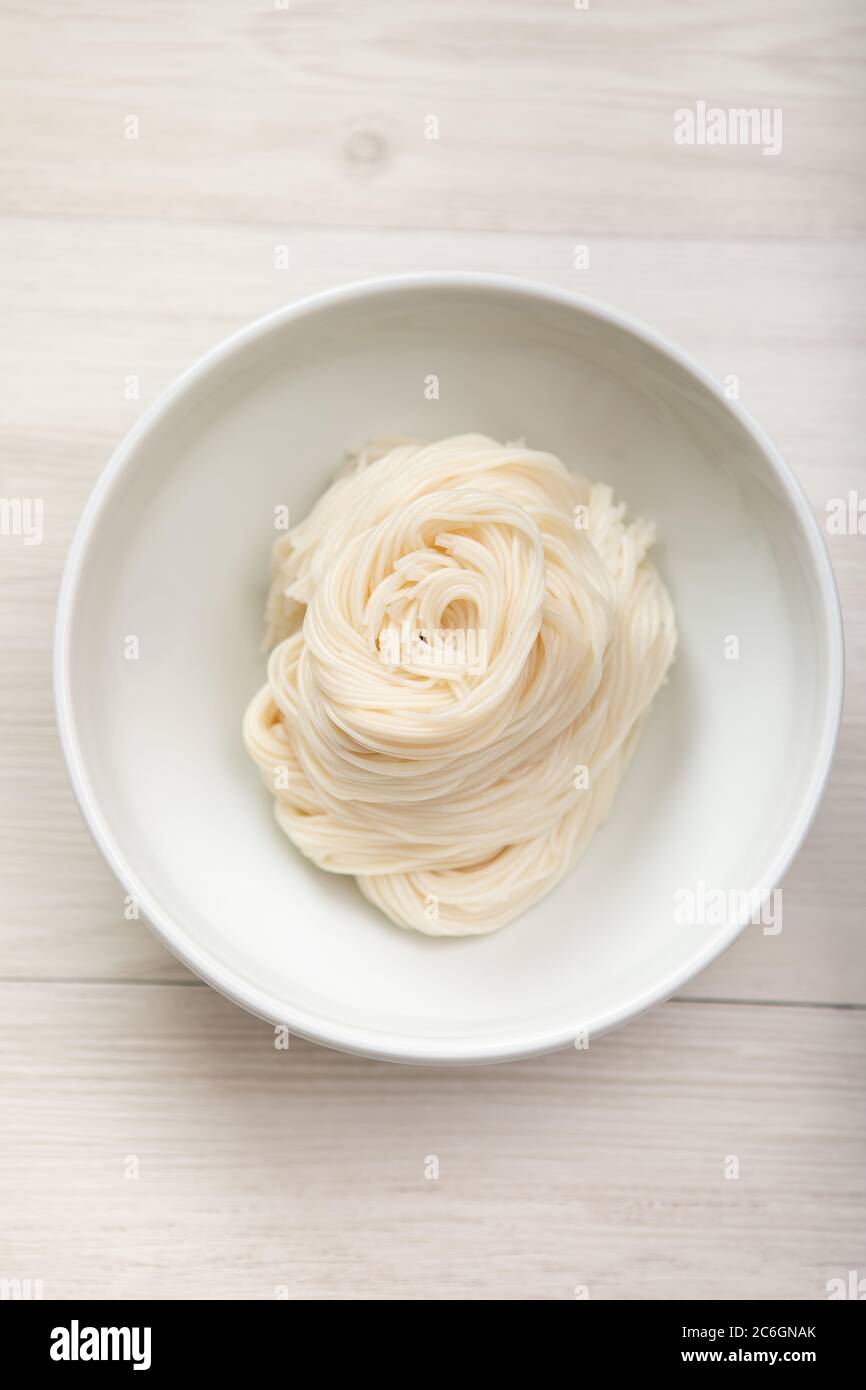 Boiled noodles hi-res stock photography and images - Alamy