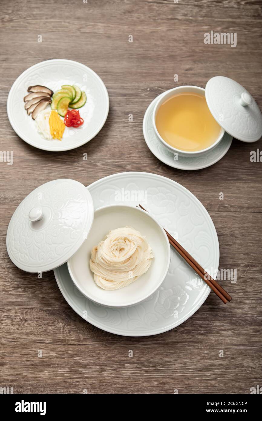 Korean table hi-res stock photography and images - Alamy