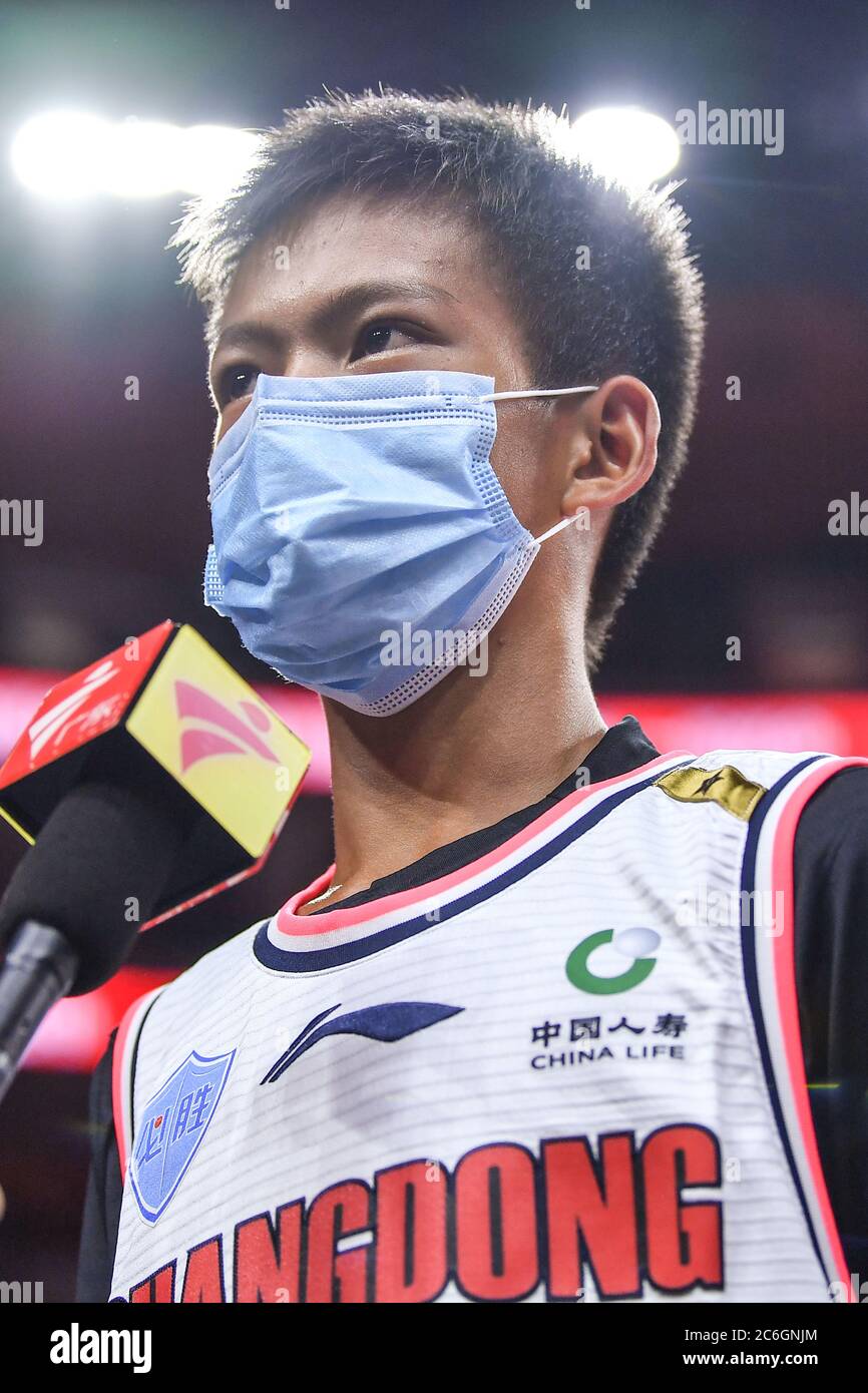 Zhang Jiacheng, an internet sensation, youth basketball player with one ...