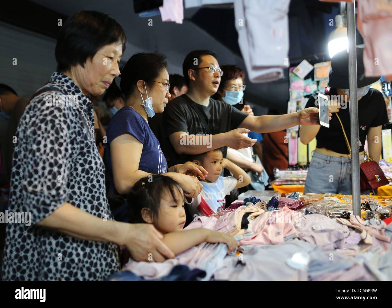 Chinese night clothes hi-res stock photography and images - Alamy