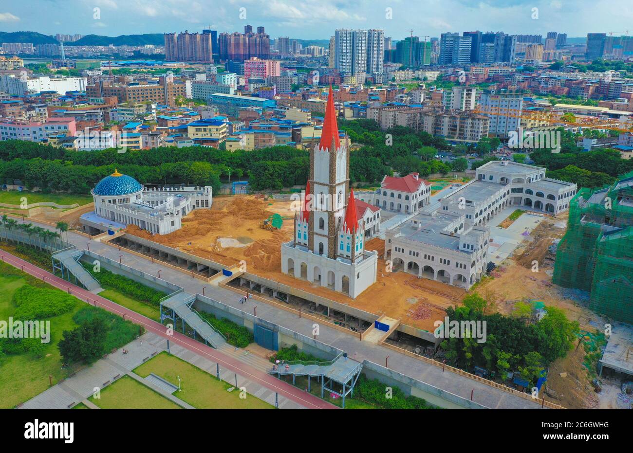 Recently, a gothic style church located in Tingzi dock along Yongjiang ...
