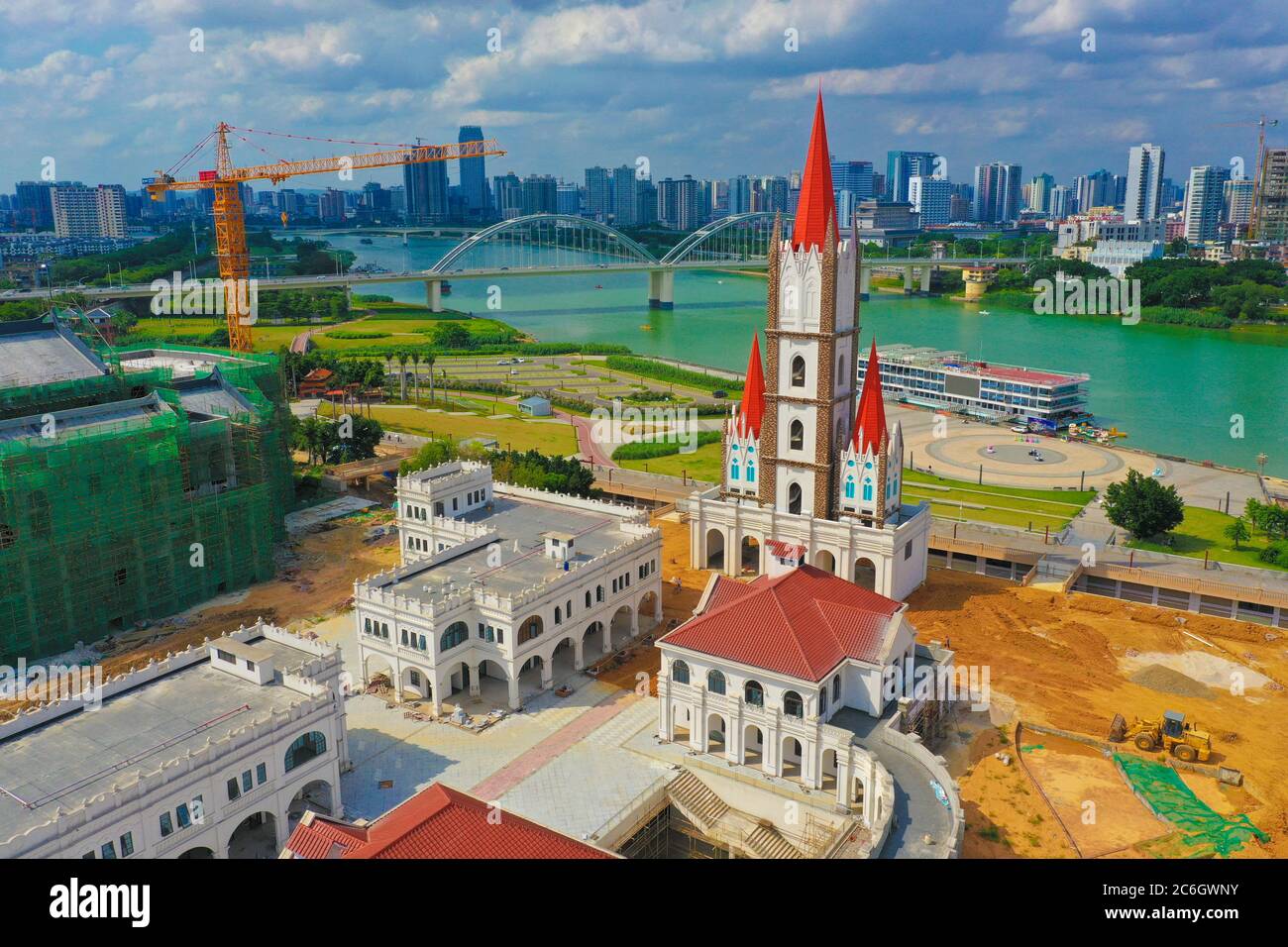 Recently, a gothic style church located in Tingzi dock along Yongjiang ...