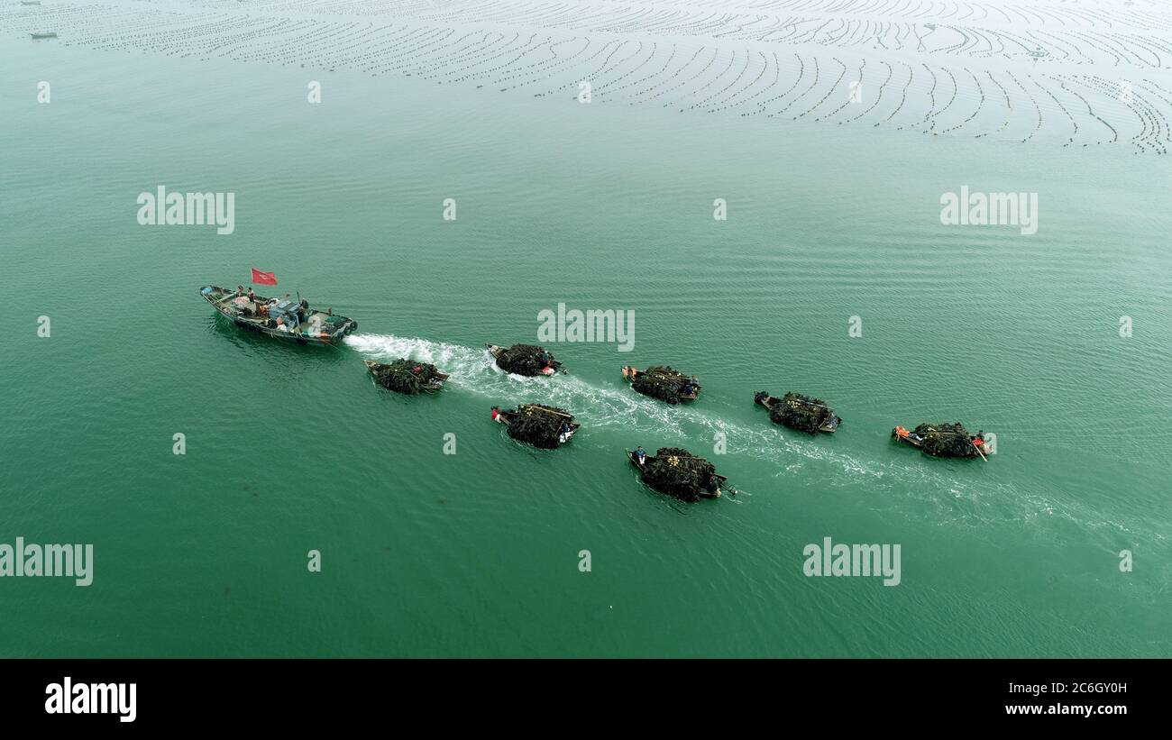 Chinese fleet boats hi-res stock photography and images - Alamy