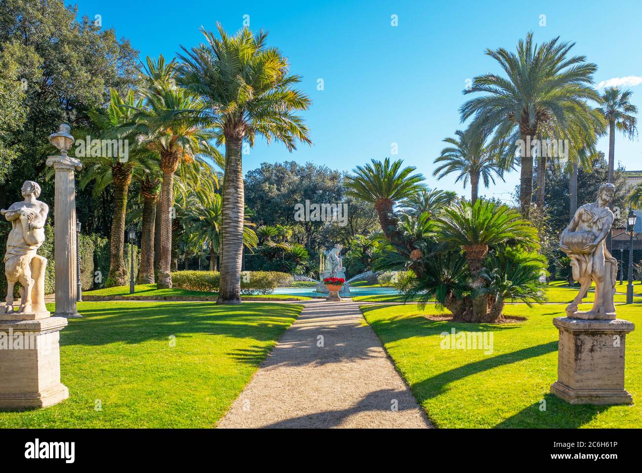Palazzo del quirinale rome garden hi-res stock photography and images ...
